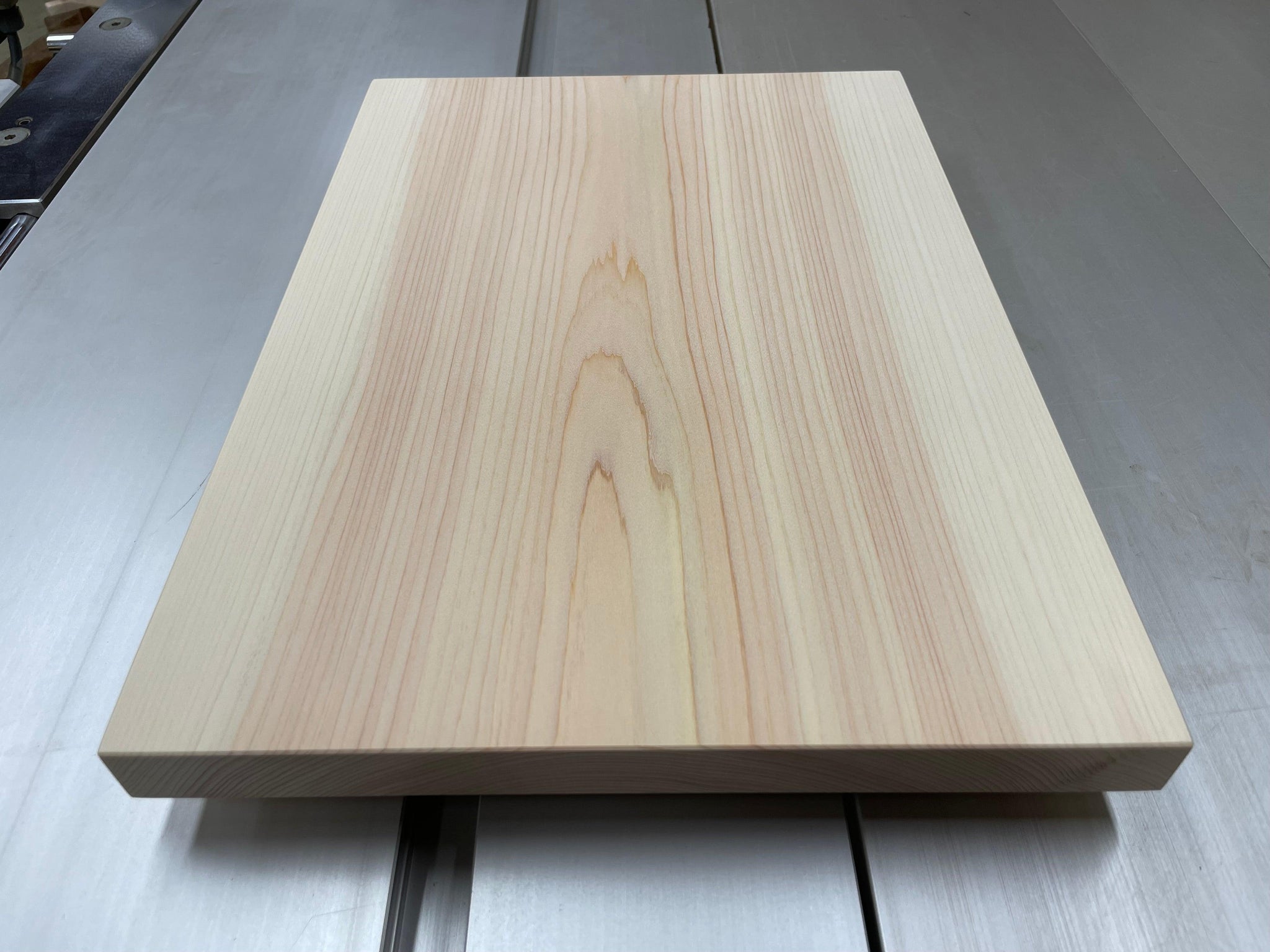 HINOKI Cutting board M size（Japanese Cypress） – Hanabusa Hinoki Cypress ...